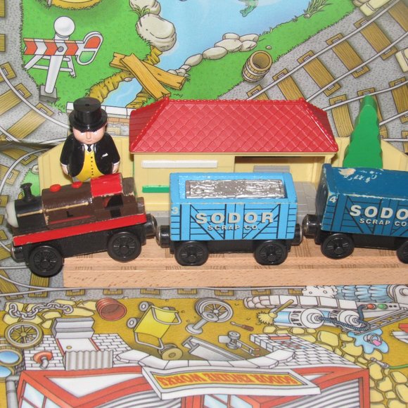 Thomas & Friends | Toys | Thomas Wooden Railway Train Track Engine ...